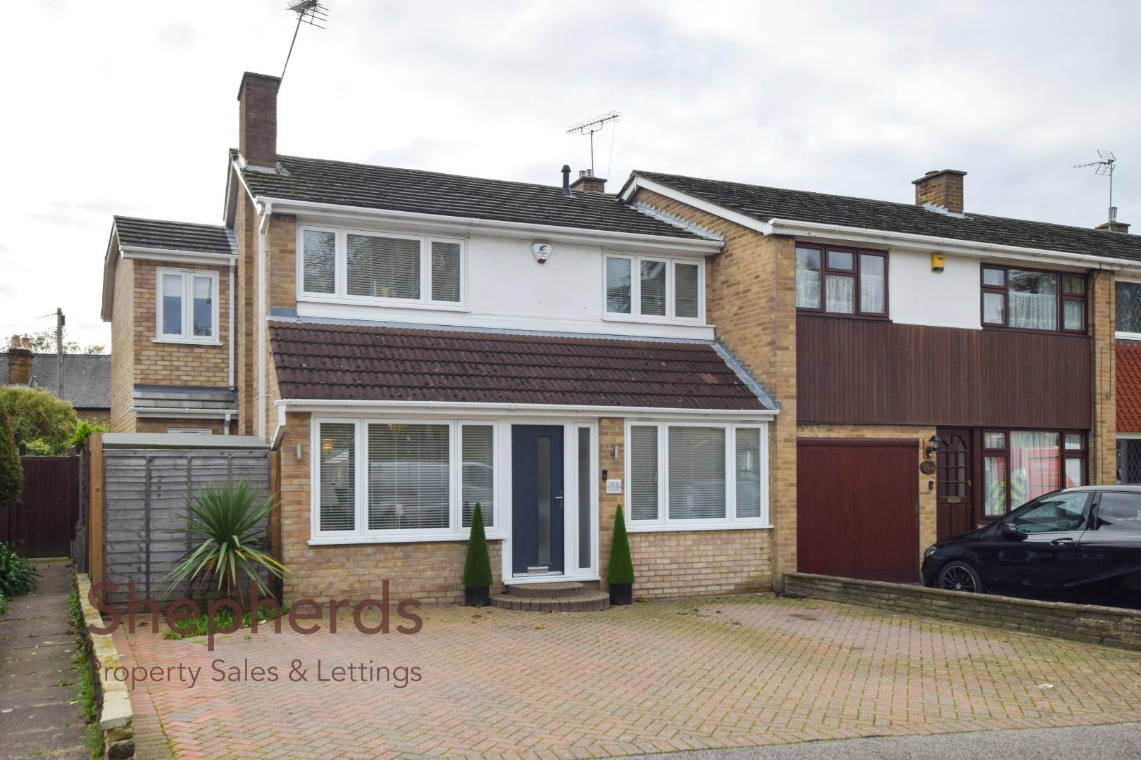 Nunsbury Drive, Turnford, EN10 - Shepherds Property Sales & Lettings